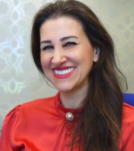 من هي هنادا طه ؟ - manhiya.com